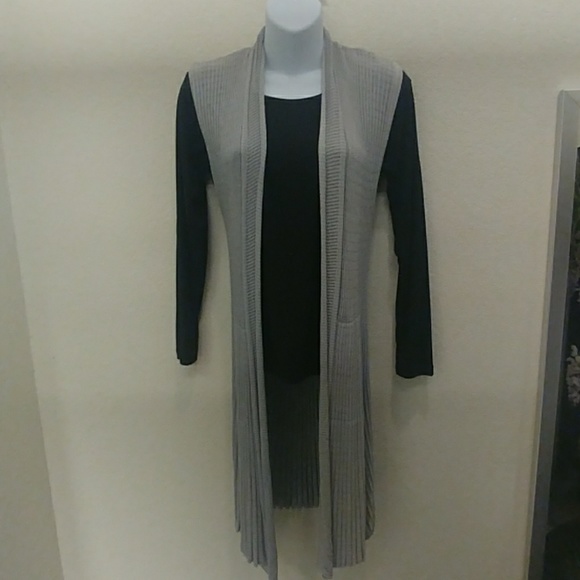 Xoxo, Carly | Sweaters | Gray Vest Cardigan Topper | Poshmark